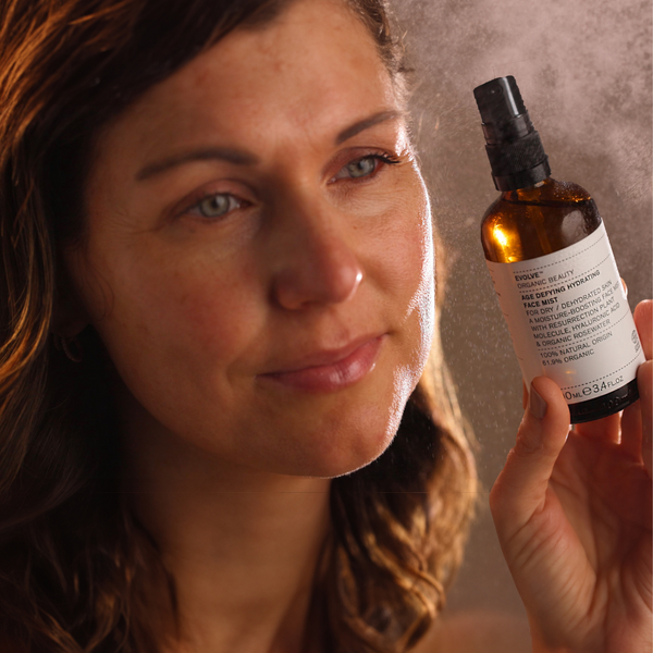 EVOLVE ORGANIC BEAUTY Age Defying Hydrating Face Mist (100ml) – Amelia Nour