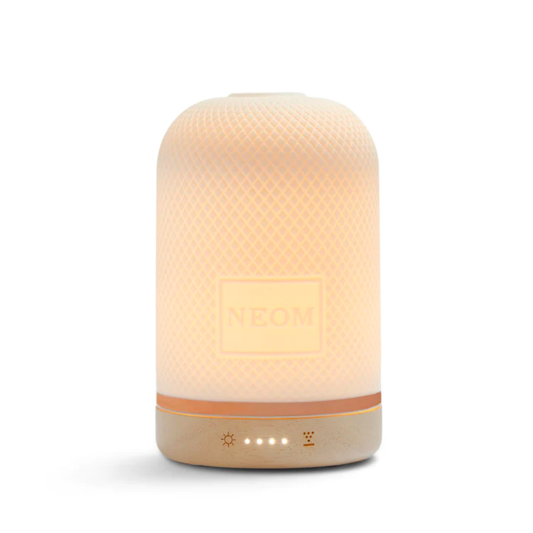 NEOM ORGANICS Wellbeing Pod – Amelia Nour